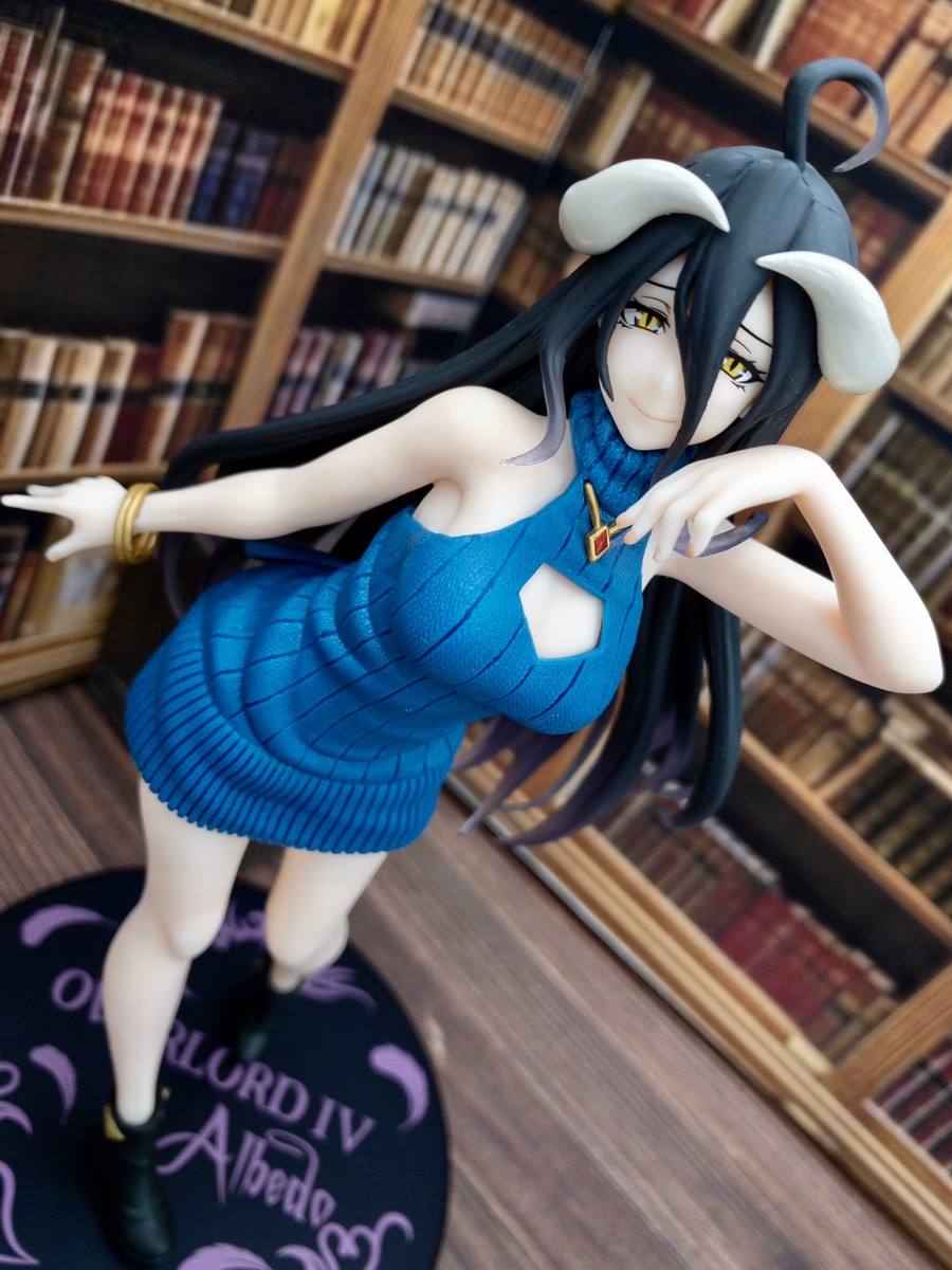 TAITO Coreful 雅儿贝德 新针织连衣裙 异色版 店头展示 | Hpoi手办维基