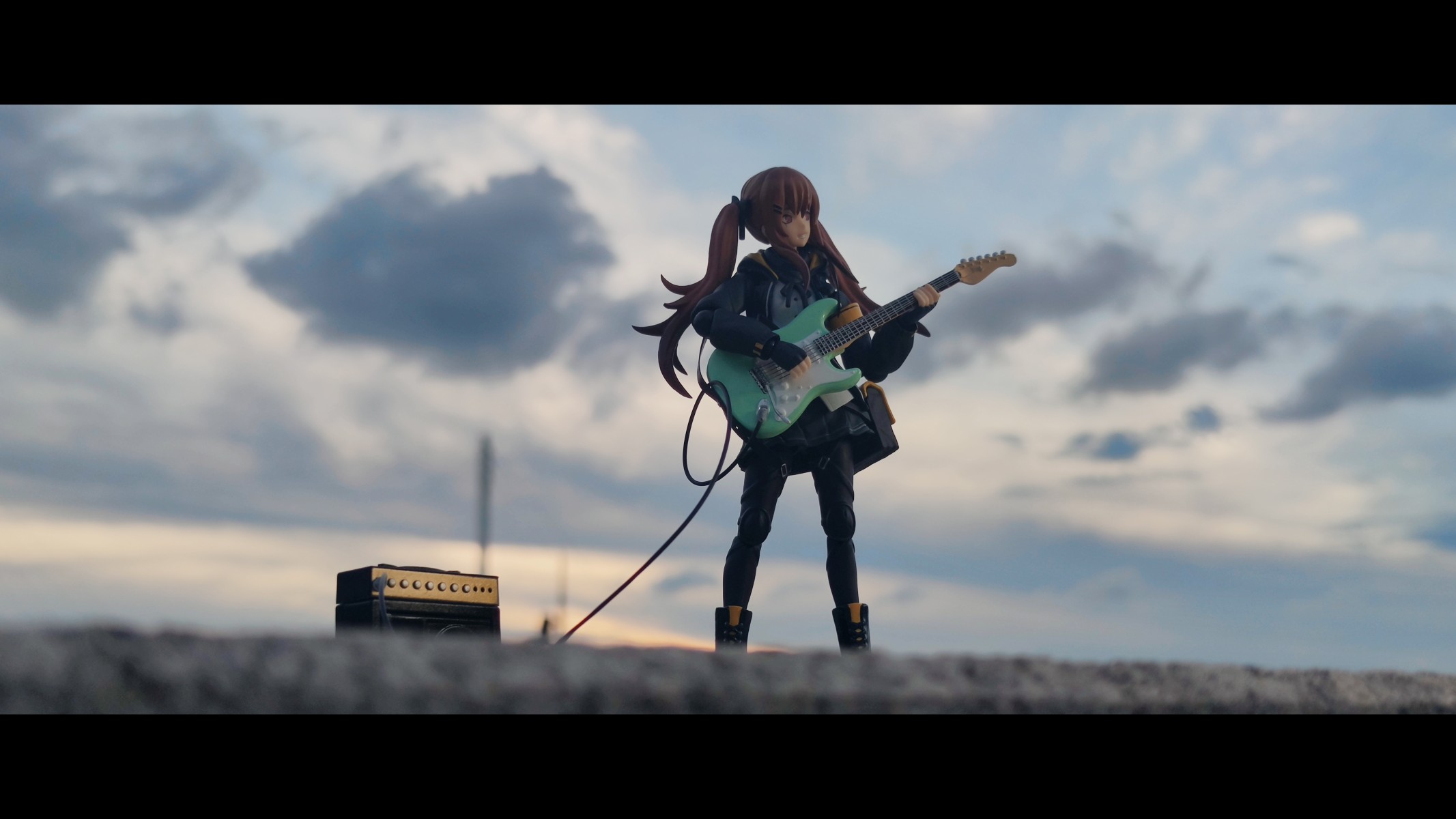 日落与吉他 | Hpoi手办维基