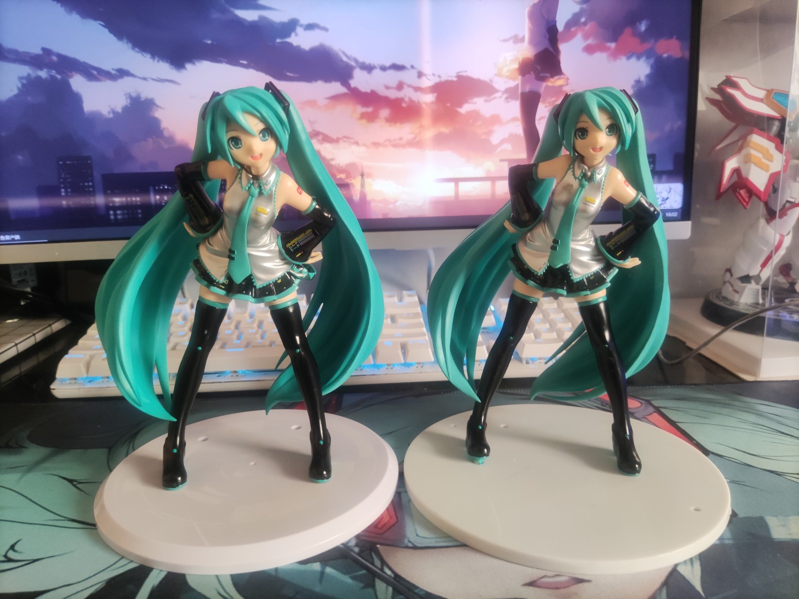 叉腰 | Hpoi手办维基