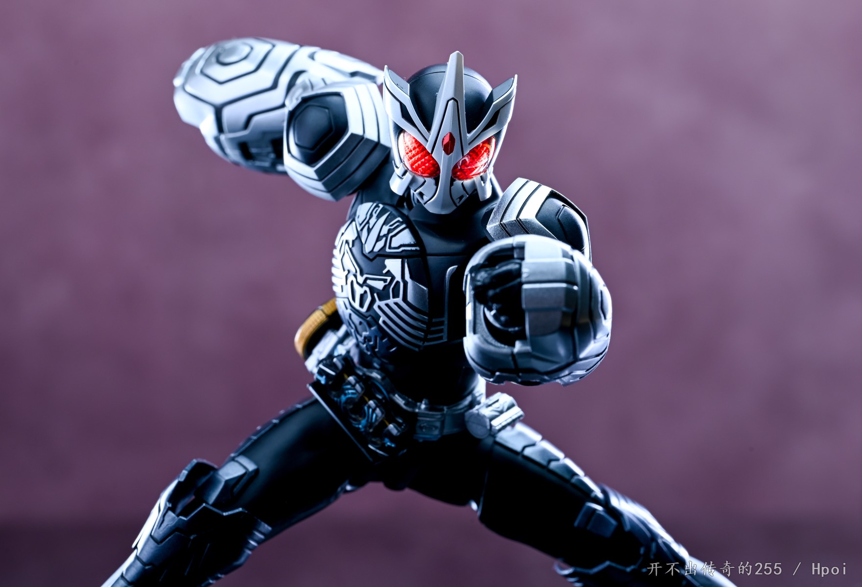 随手一拍 真骨雕 假面骑士OOO 重力联组 | Hpoi手办维基