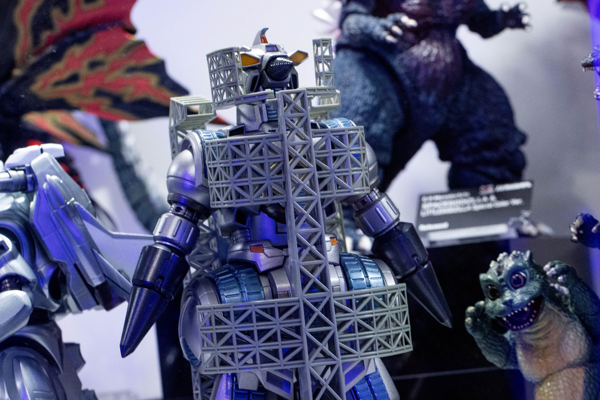 S.H.MonsterArts 摩杰拉 机库出击版——SDCC展品图 | Hpoi手办维基