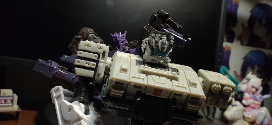 变形金刚传世系列 TL-26 霸天虎塔恩 | Hpoi手办维基