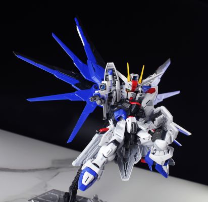 MGSD 机动战士高达SEED 自由高达 | Hpoi手办维基