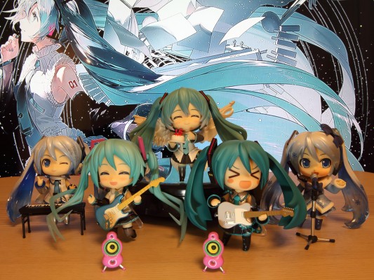 粘土人#2222 初音未来 16周年纪念款 | Hpoi手办维基